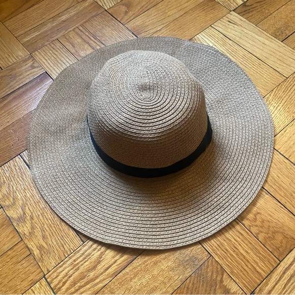 Express | Accessories | Express Straw Floppy Hat | Poshmark